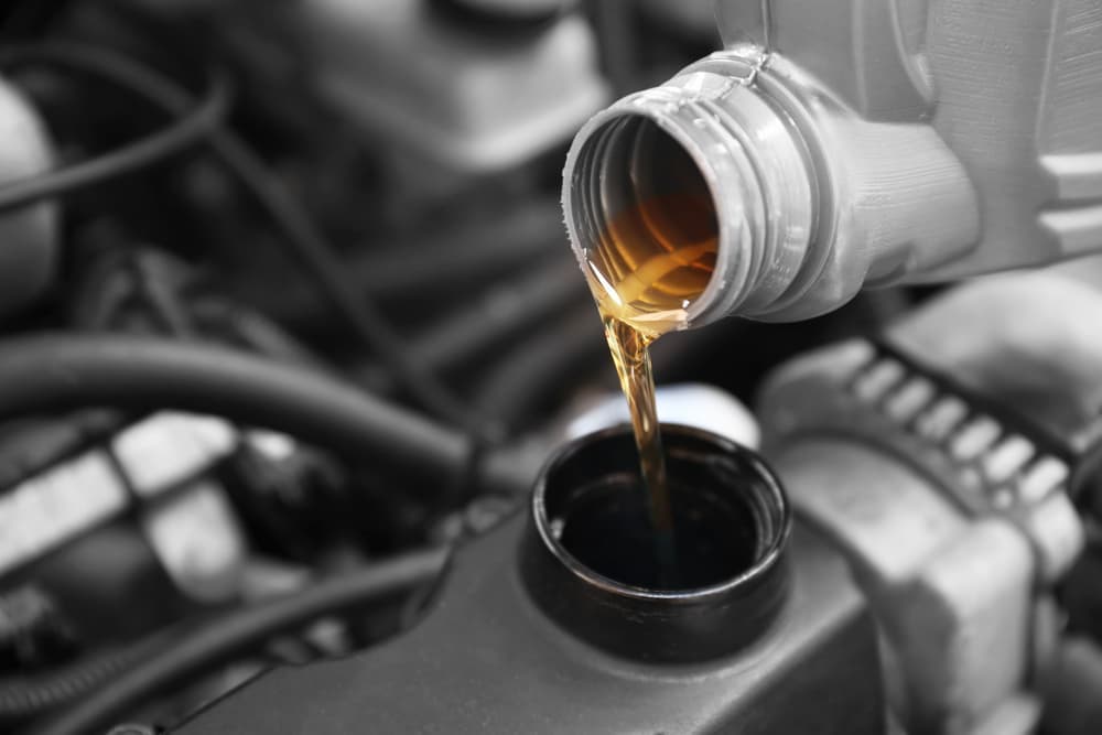 0W 20 Vs 5W 20 Oil 5 Key Differences 4 FAQs RepairSmith 0W 20 Vs 5W 20 Oil 5 Key Differences 4 FAQs RepairSmith