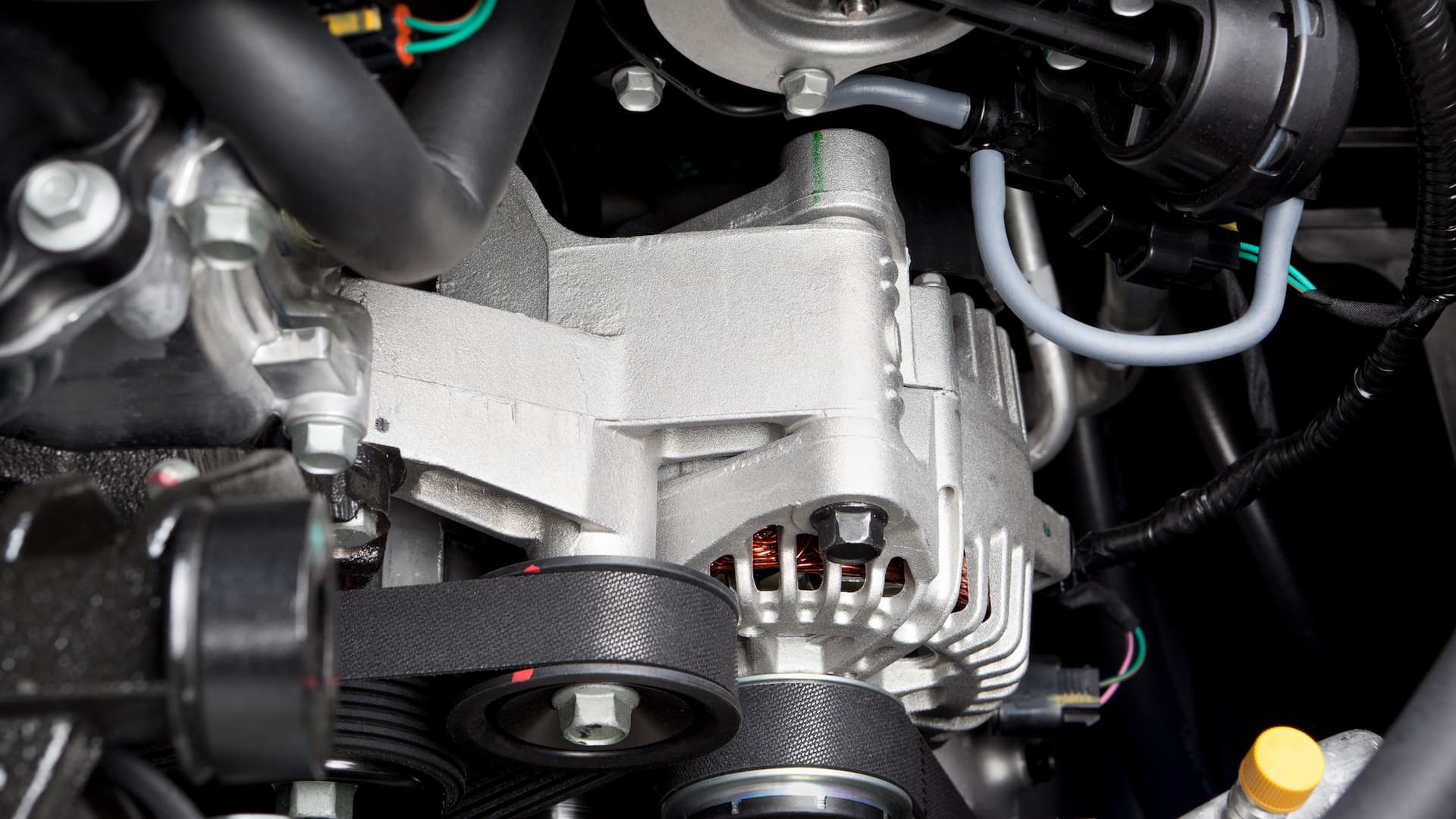 ALTERNATOR BELT WHAT IT IS PROBLEMS FIXES 2023 RepairSmith ALTERNATOR BELT WHAT IT IS PROBLEMS FIXES 2023 RepairSmith
